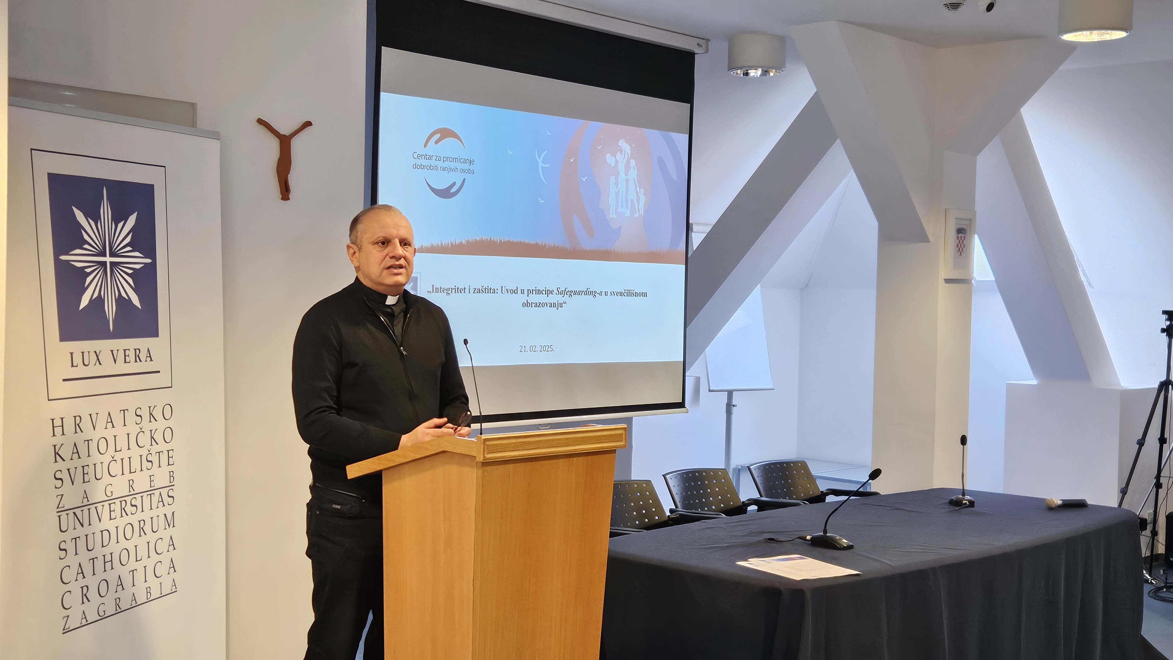 Edukacija Centra za promicanje dobrobiti ranjivih osoba za zaposlenike ...